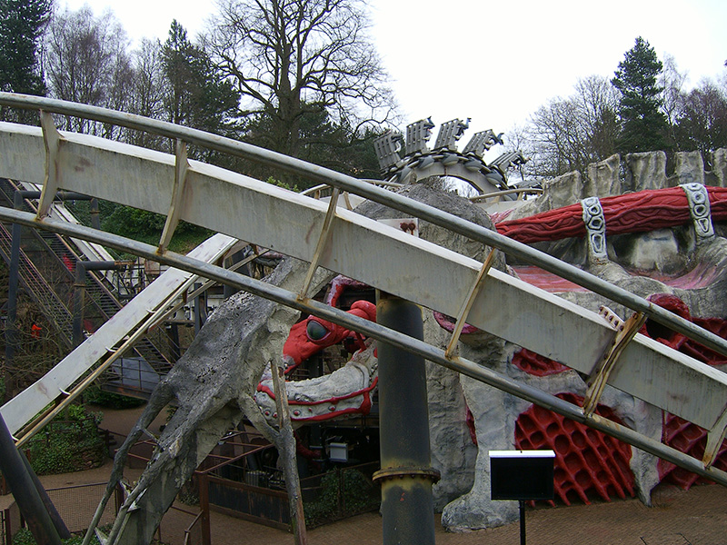 Theme Park Thoughts: Nemesis at Alton Towers - Review