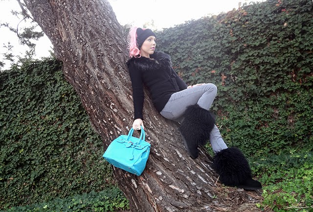 The Haute Blonde- Fashion & Beauty Blog: Cozy Kitty Outfit of The Day