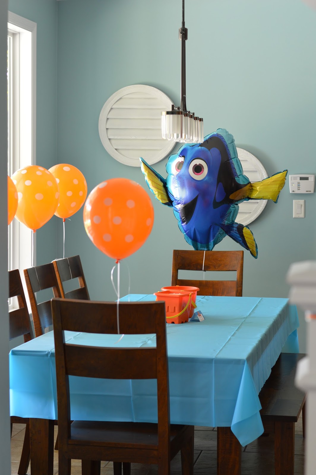 Finding Nemo Birthday Party Ideas: Food, Decor & More! - The Journey of ...