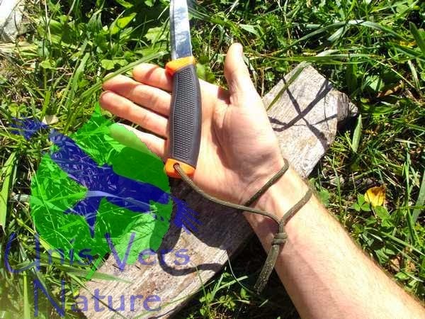 Unis Vers Nature: Dragonne et sécurité avec un couteau Mora