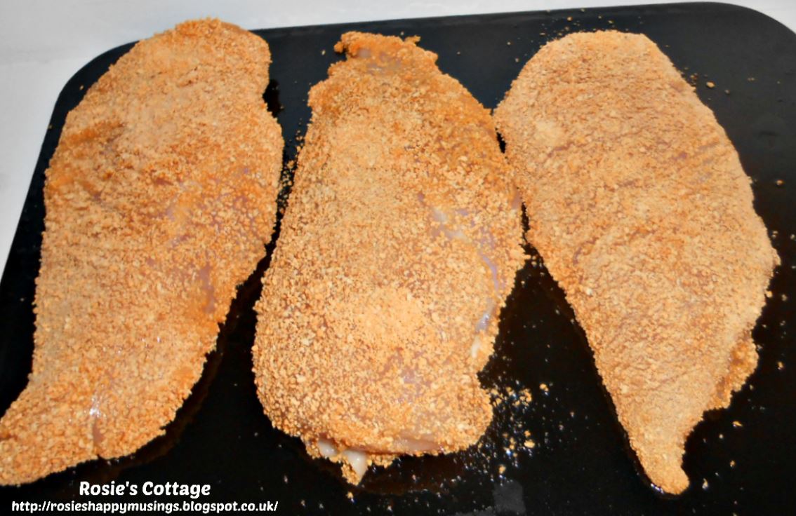Rosie's Cottage: Delicious Cheesy Breaded Chicken Fillets