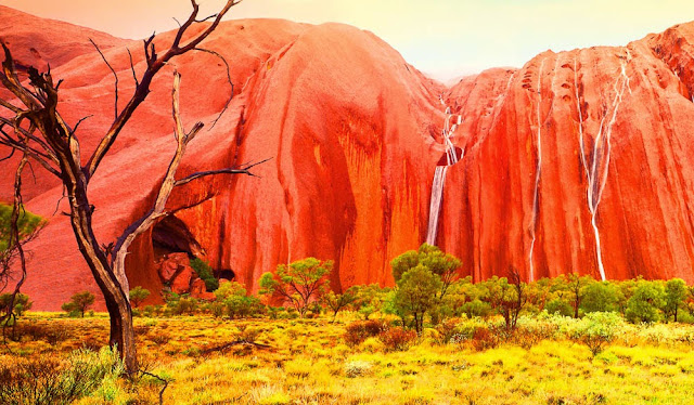 EL MONTE ULURU (AYERS ROCK)