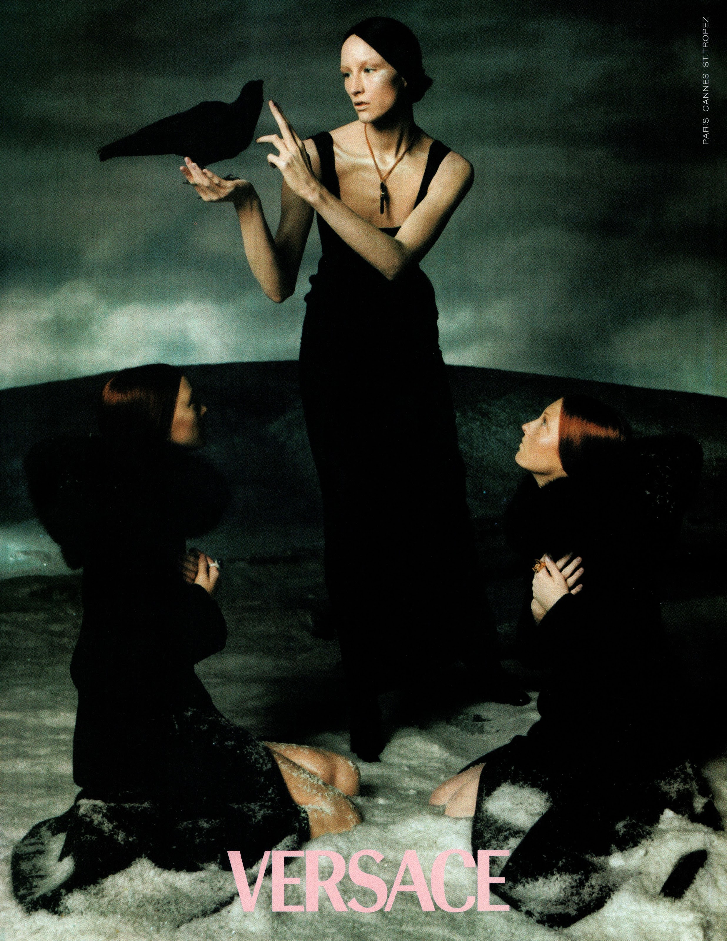 CAMPAIGNS: VERSACE FW 1998