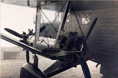 Airplanes in the skies + FAF history: Farman 222