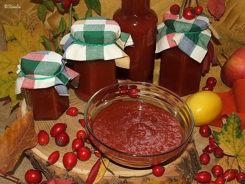 Katalin konyhája: Hecsedli (csipkebogyó) lekvár - almával, citrommal