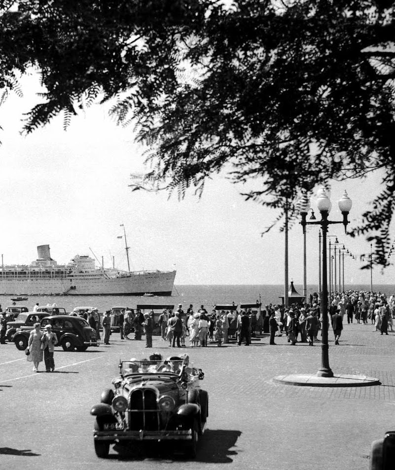 Domínio Público (Madeira): Francisco Clode lança 'Retratos e Lugares ...