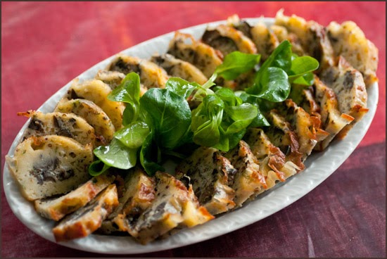 LA CUISINE DE L'ARGONNAIS: Le cake aux escargots au fromage de Langres