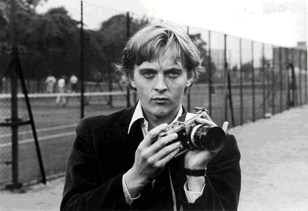 Celebrities as Photographers – Interesting Photos Show Famous People ...