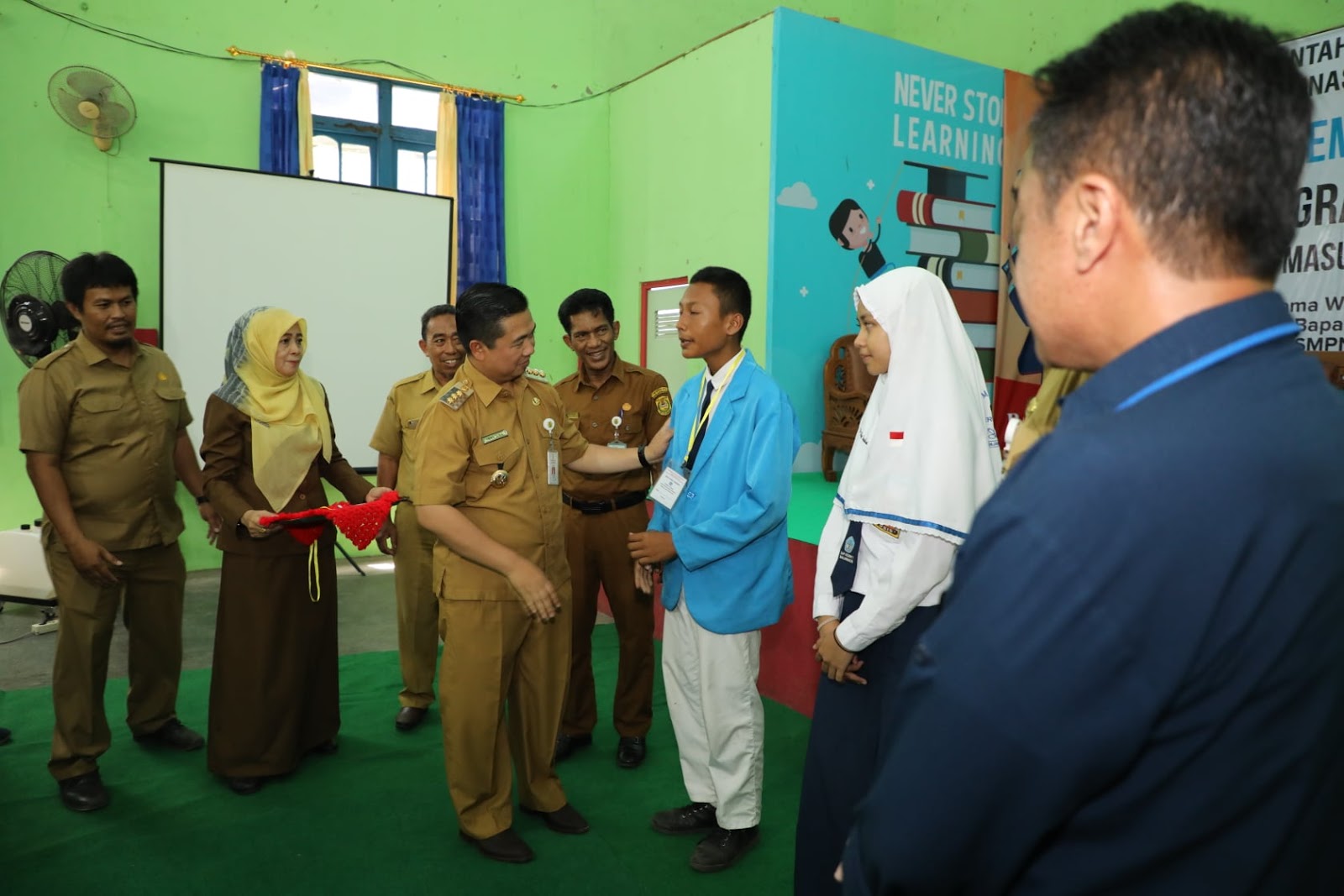 Dua Reporter Cilik Cegat Walikota | Dinas Komunikasi, Informatika dan ...