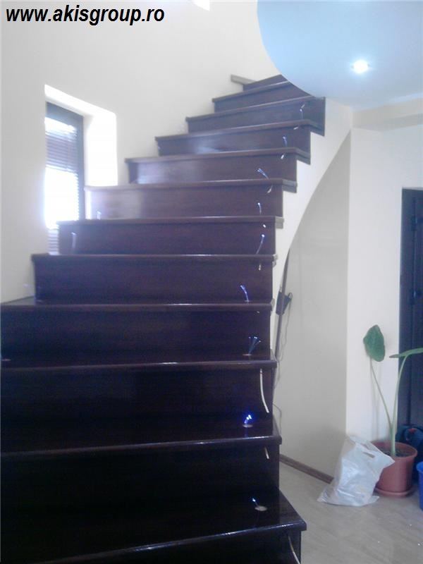 trepte lemn: TREPTE LEMN MASIV - SCARI LEMN - PLACARI SCARI DIN BETON ...