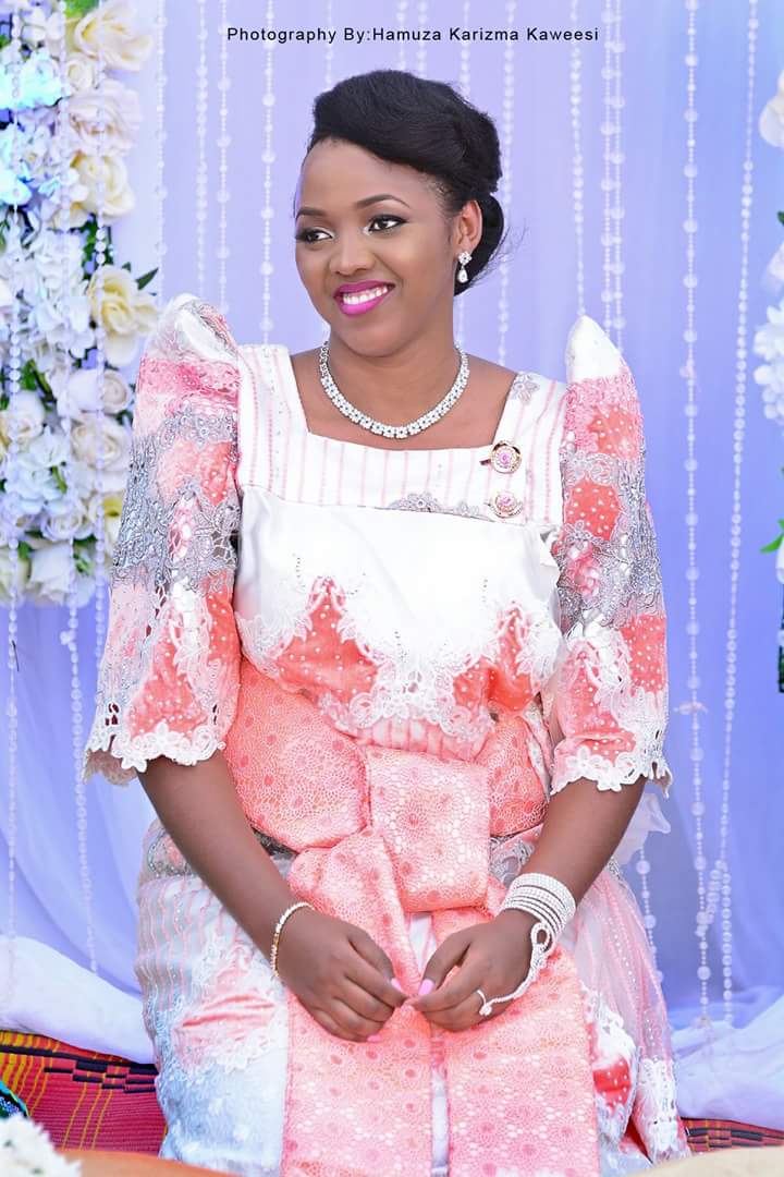 Bride's Gomesi