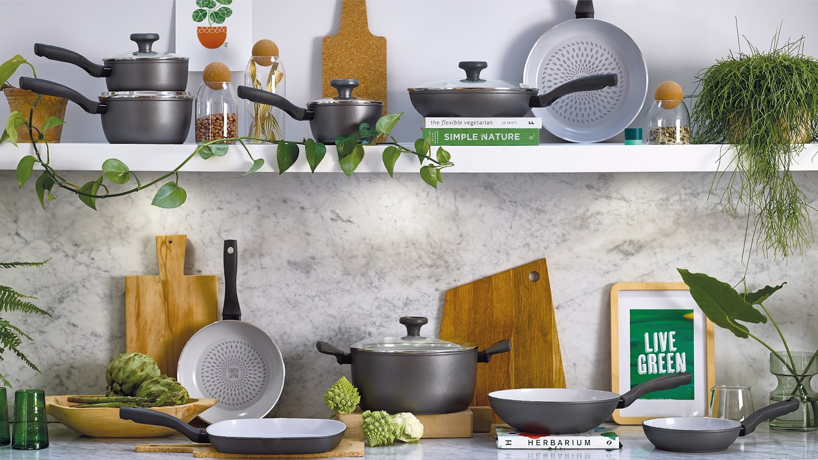 Earth Pan – Packaging Of The World