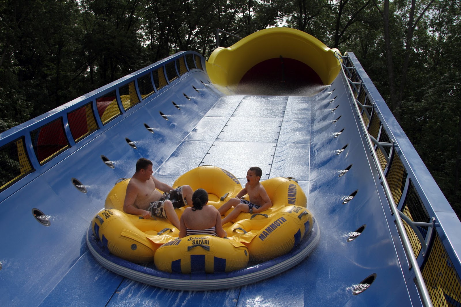 NewsPlusNotes: Mammoth Thrilling Riders at Holiday World and Splashin ...