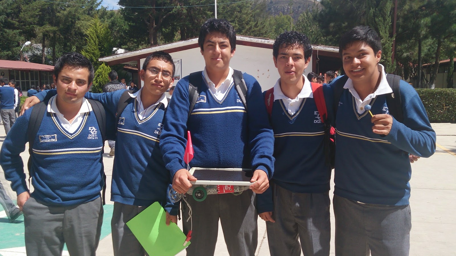 Energia Renovable CBTIS 179: Fotos proyecto Carro Solar