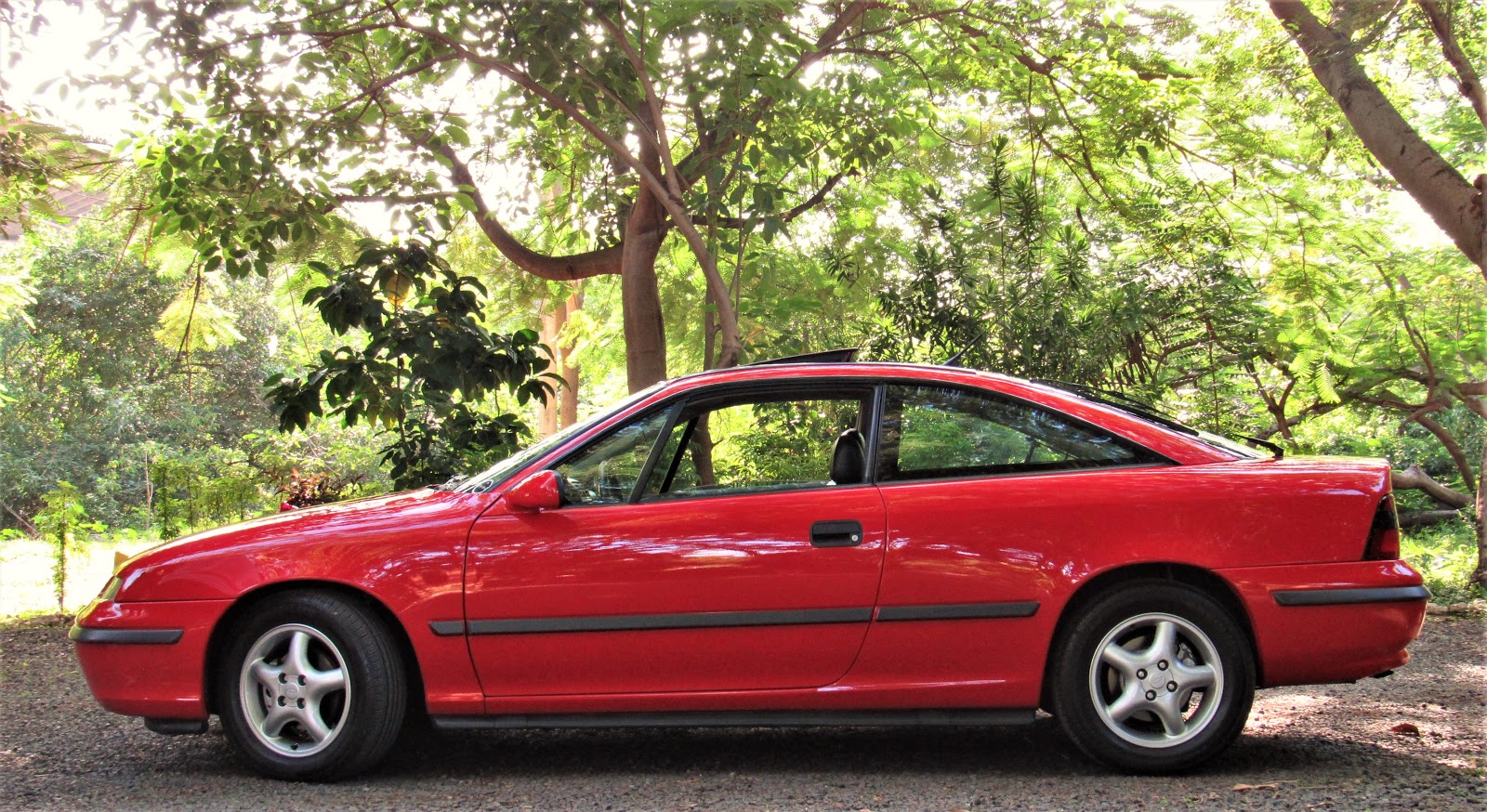 Chevrolet Calibra: o cupê com DNA Opel esculpido pelo vento