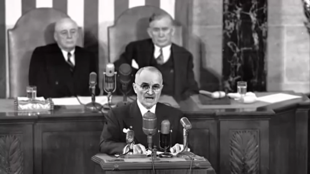 Αποικία του Χρέους: Το Δόγμα Τρούμαν