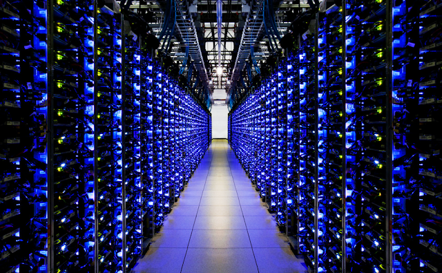 Who Owns the Largest Data Center in the World? | SAFE YOUR LINK FIRST