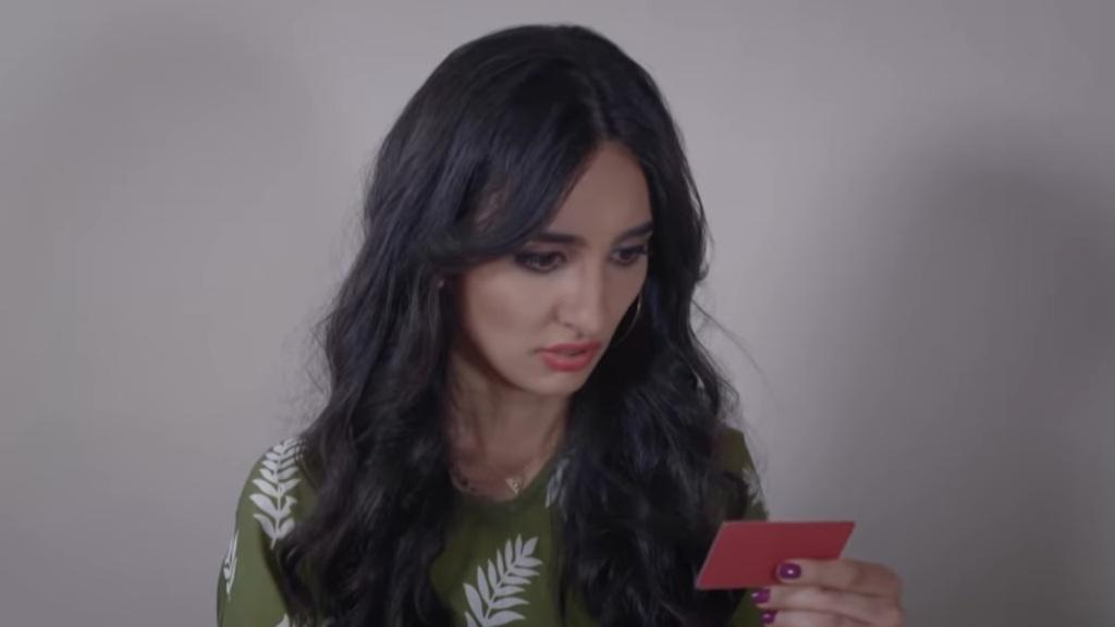 Elif odcinek 923: Alev odkrywa, że Safak kupił Julide pierścionek ...