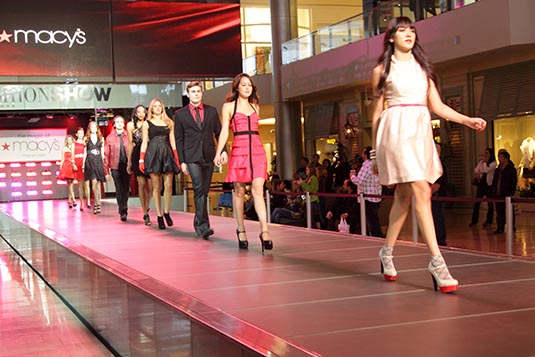 Fashion 2013: Fashion show mall