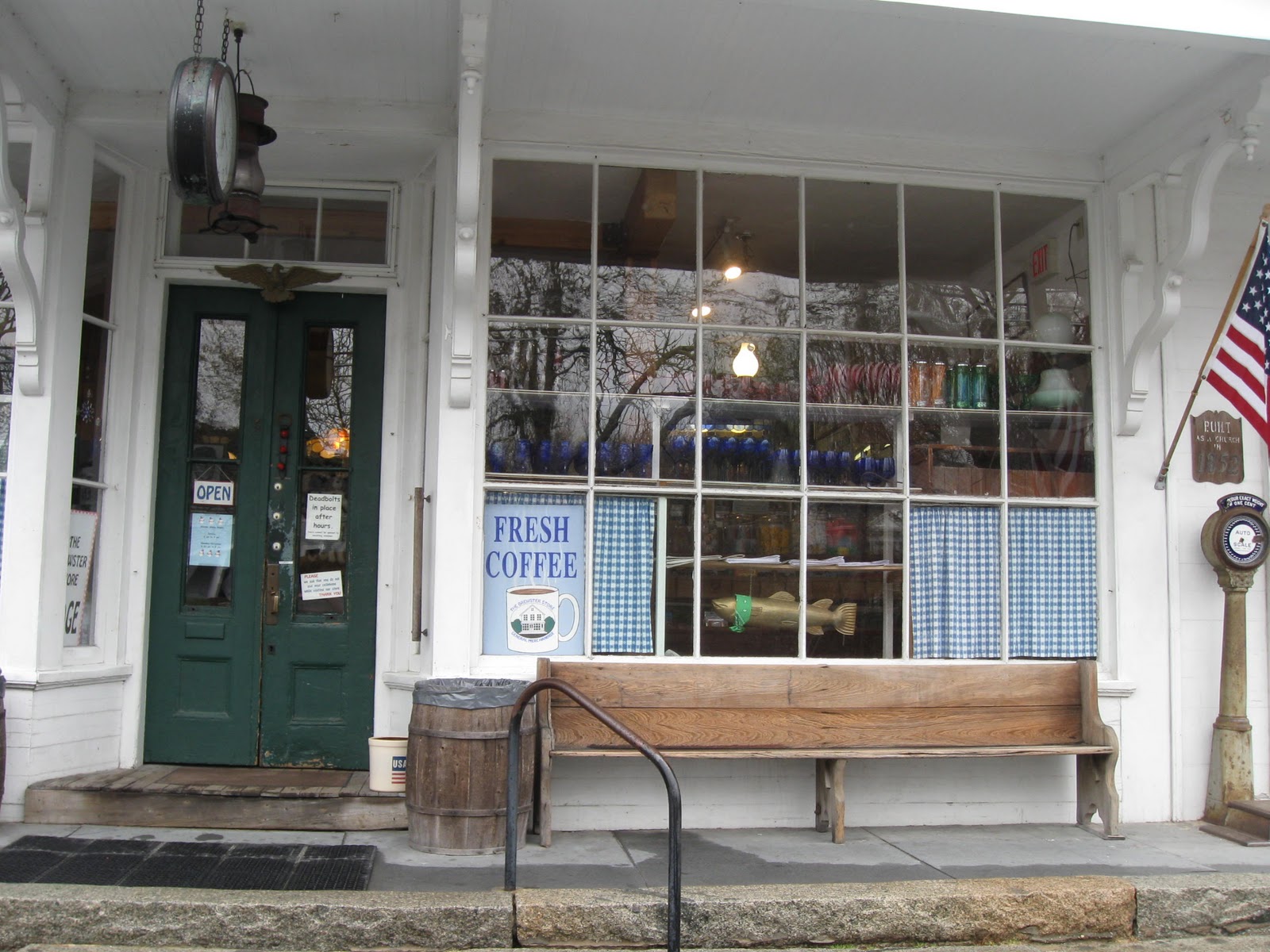 Hungry Couple: On Vacation - The Towns of Cape Cod!