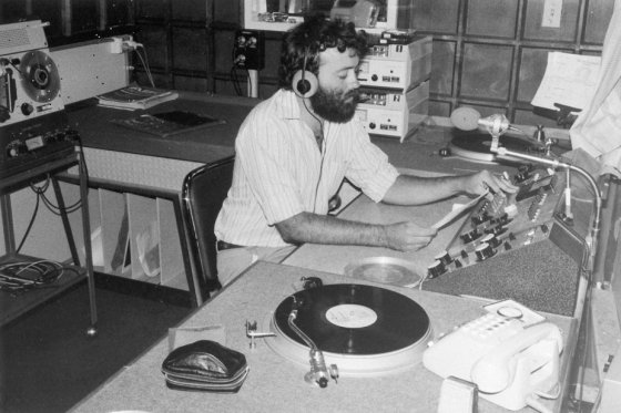 Paper Radio (previously known as) Signals