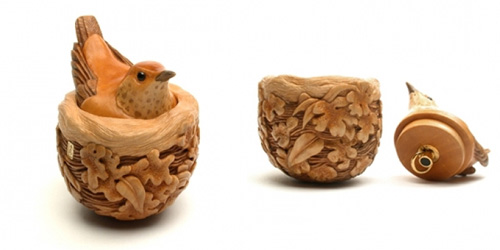 My Owl Barn: Susan Wraight - Miniature Carvings