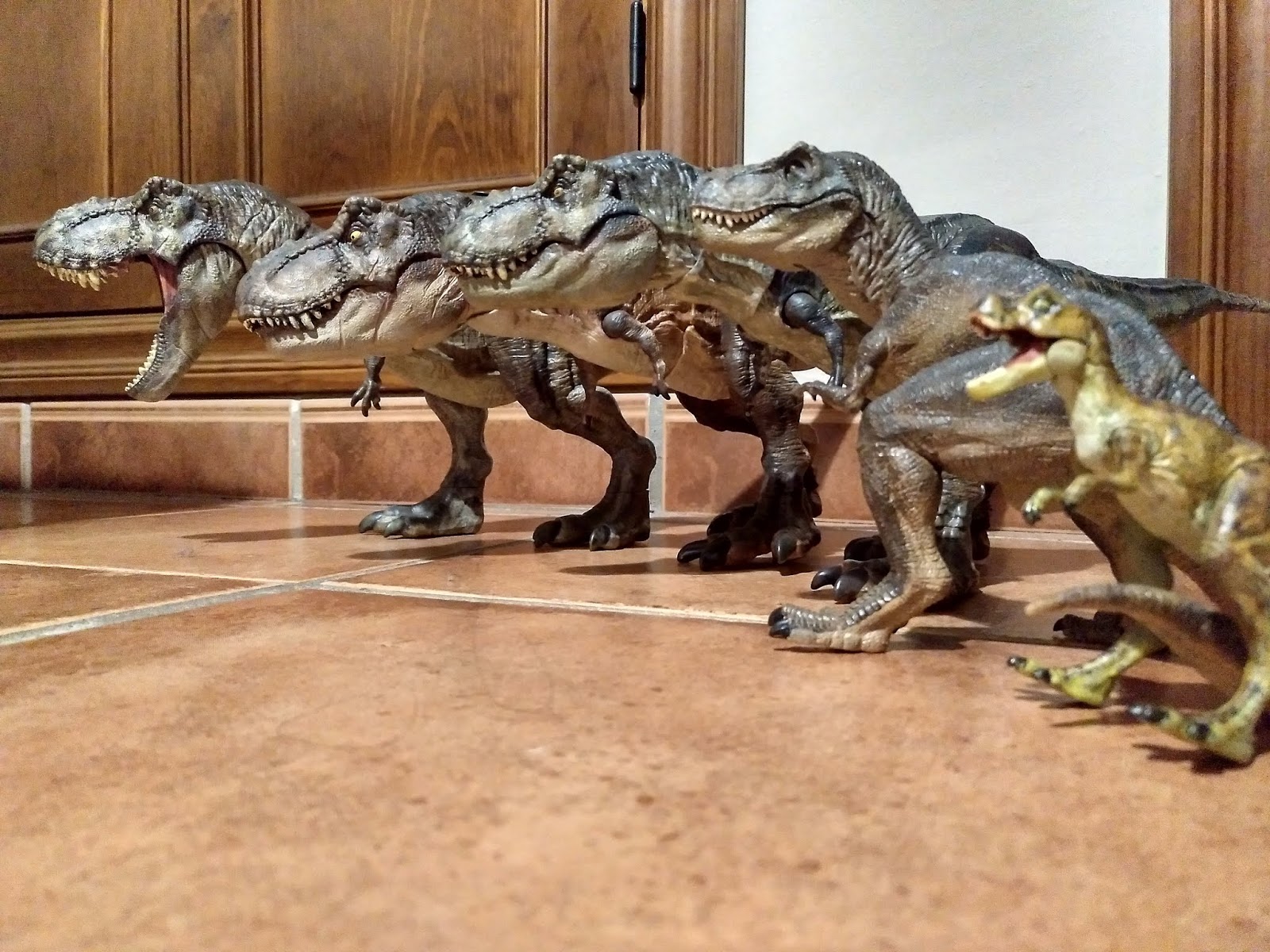 Re-Sculpt: Tyrannosaurus Rex "Rexy / Roberta" Jurassic Park ("Extreme ...