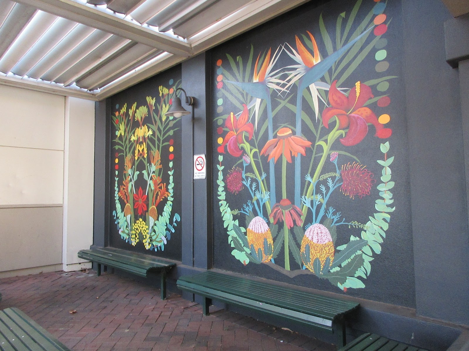 COLOURFULWORLD: Monday Mural - Garden Suburb