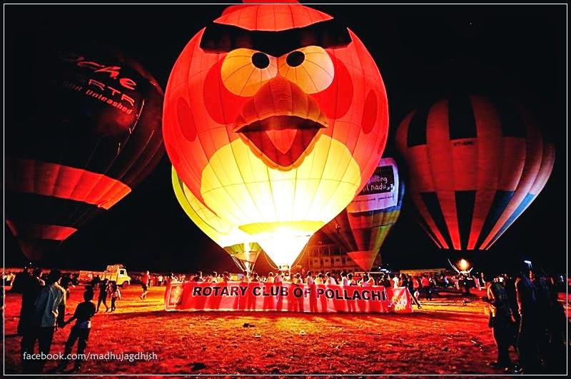 AmaezingArt andArchitecture: BALLOON FESTIVAL IN INDIA AT COIMBATORE.