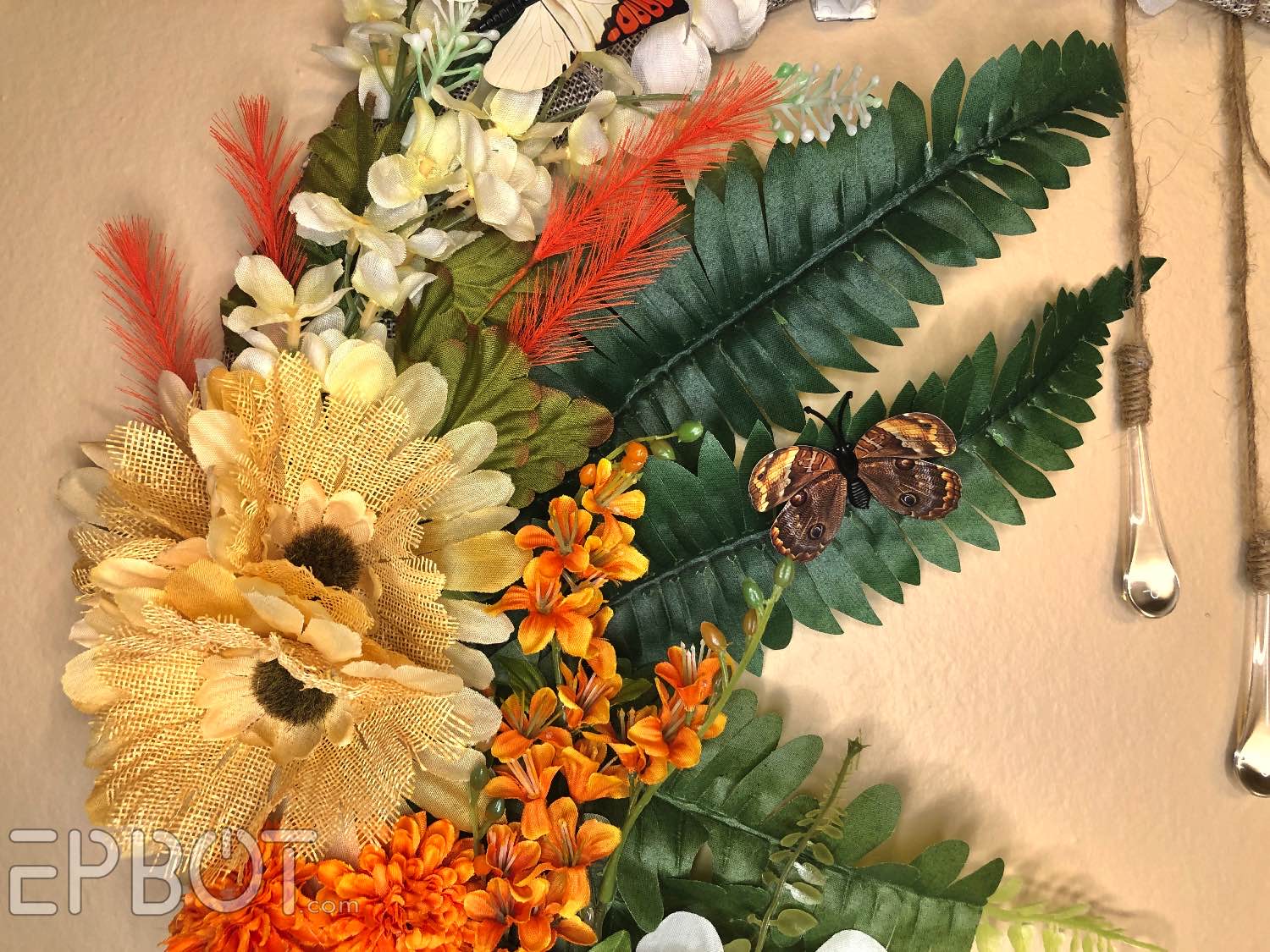 EPBOT: Dollar Tree Quick Craft: Make This Crescent Moon Wreath For Less ...