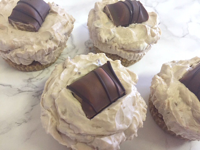 Mini Kinder Cheesecakes Recipe | Jasmine Simone