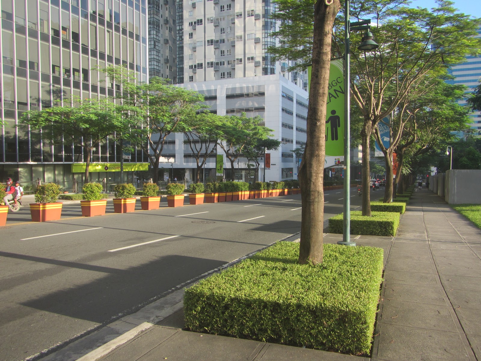 LEXICAL CROWN: BONIFACIO GLOBAL CITY (BGC) EAST