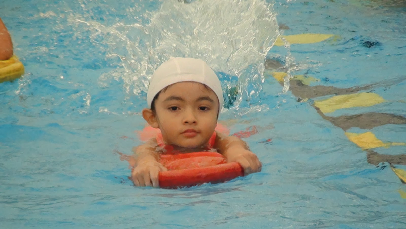 Natación: Indumentaria Basica