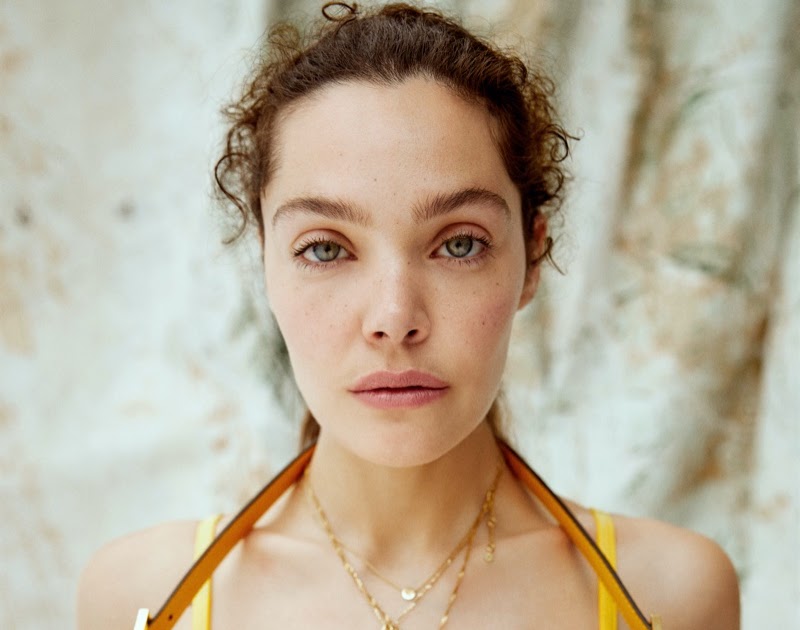 SNEAK PEEK : Ana Rujas Is “InStyle”