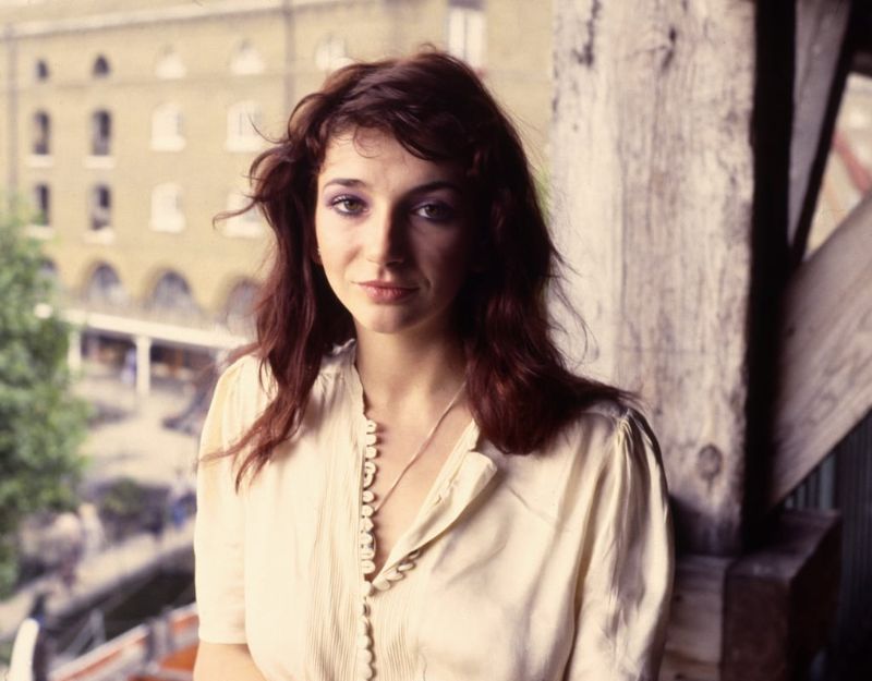 50 Glamorous Photos Defined Fashion Styles of Kate Bush in the 1970s ...