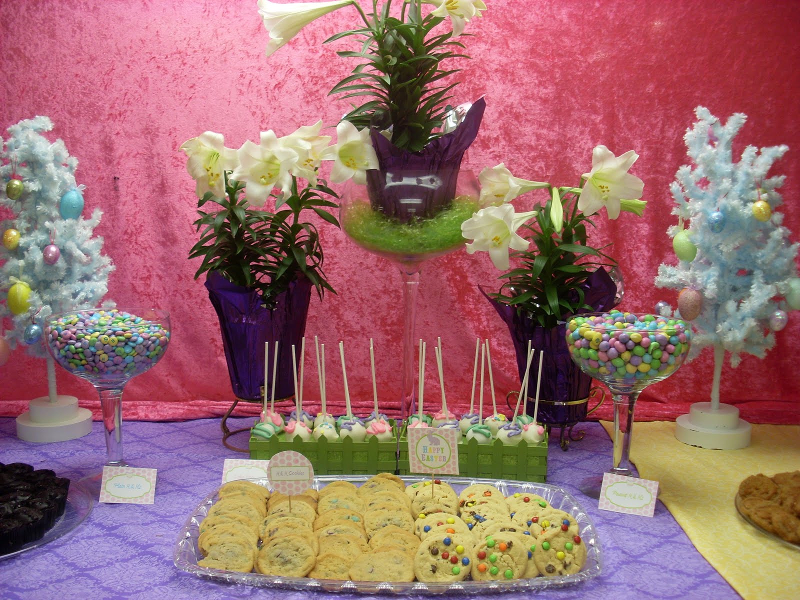 Welcome to Chocolate PolkaDots!: EASTER DESSERT TABLES!!!