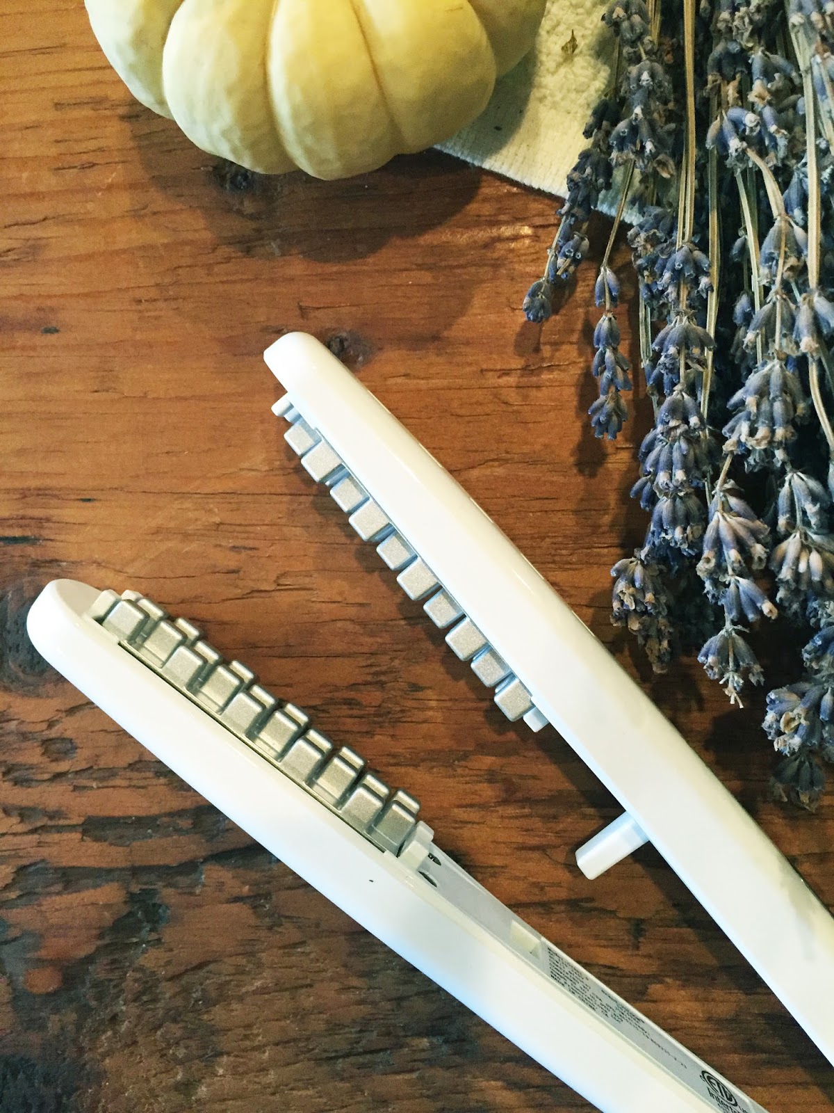 {Reviewed It} Voluminous Hair with Rootie the Rootlifter | Paint The ...