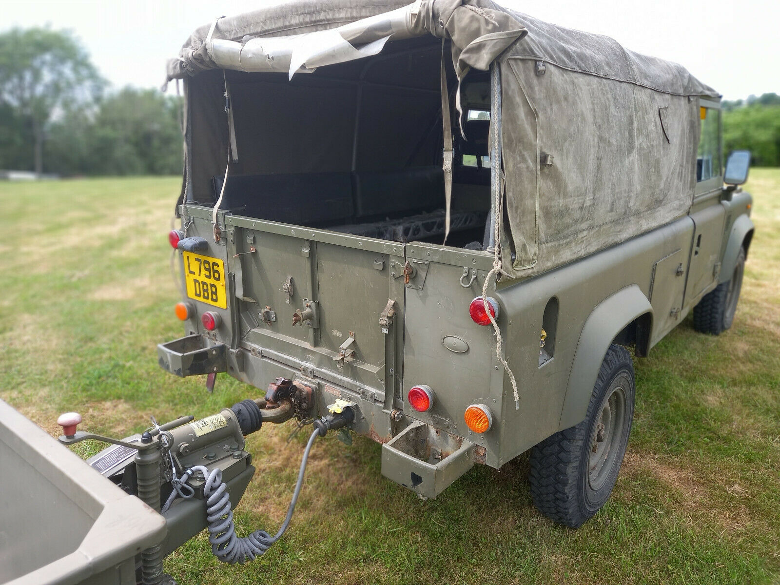 Landrover Defender: Land Rover Defender 110 Ex MOD 300TDI conversion ...