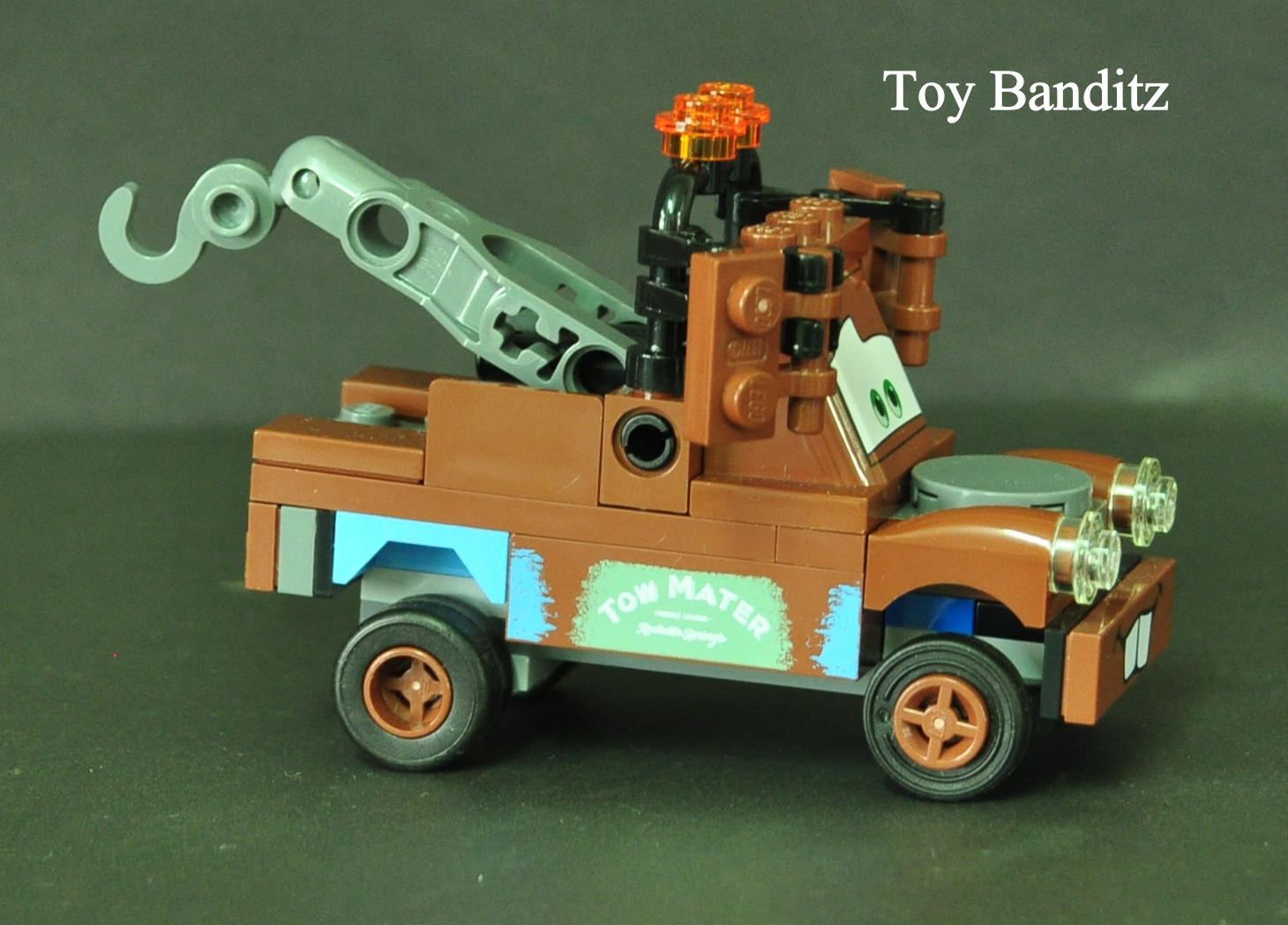 toy banditz: MATER BY LEGO