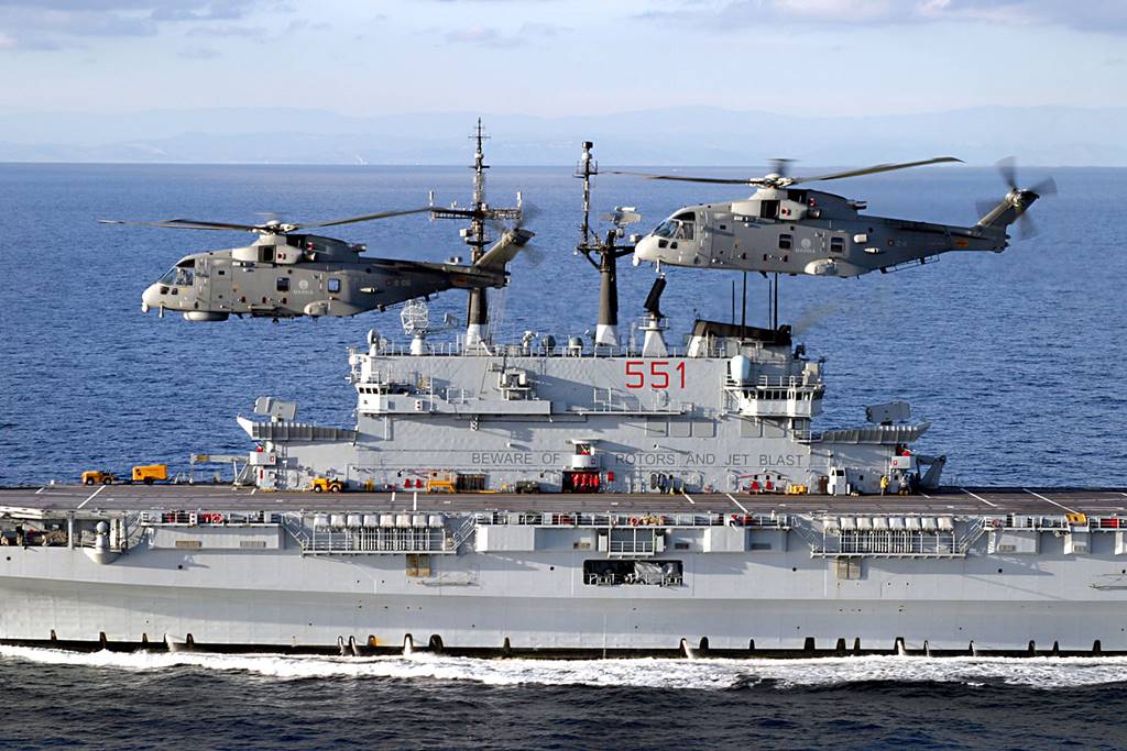 Here is how to become Italian Navy pilot - Blog Before Flight ...