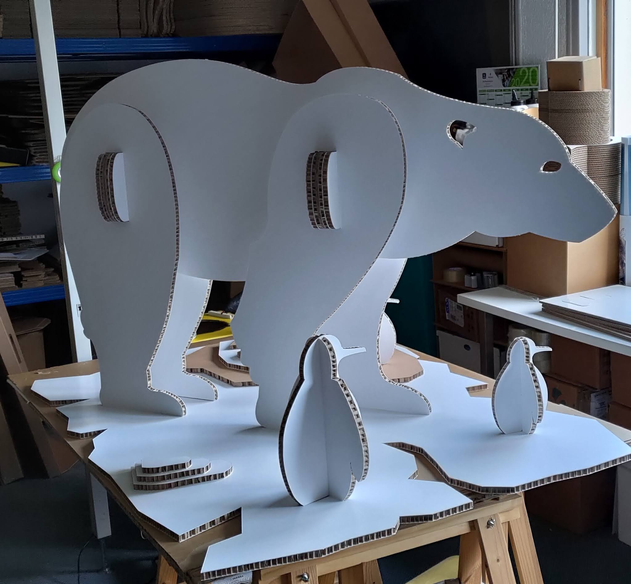 Carton Kit - Créations Objets et Meubles 100 % Carton: Réalisation d'un ...