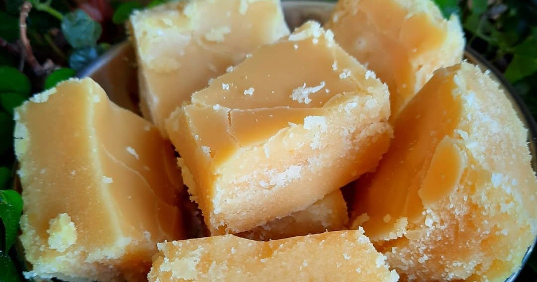 Sheetal's Veg Delights: Ghee Mysore Pak (Soft Mysore Pak)