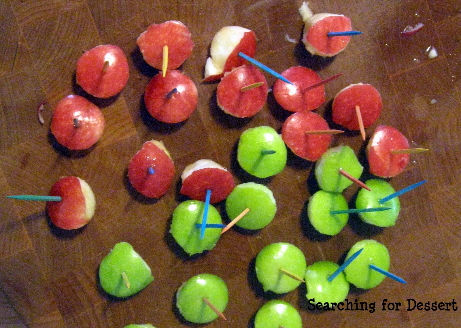 Mini Caramel Apples | Searching for Dessert