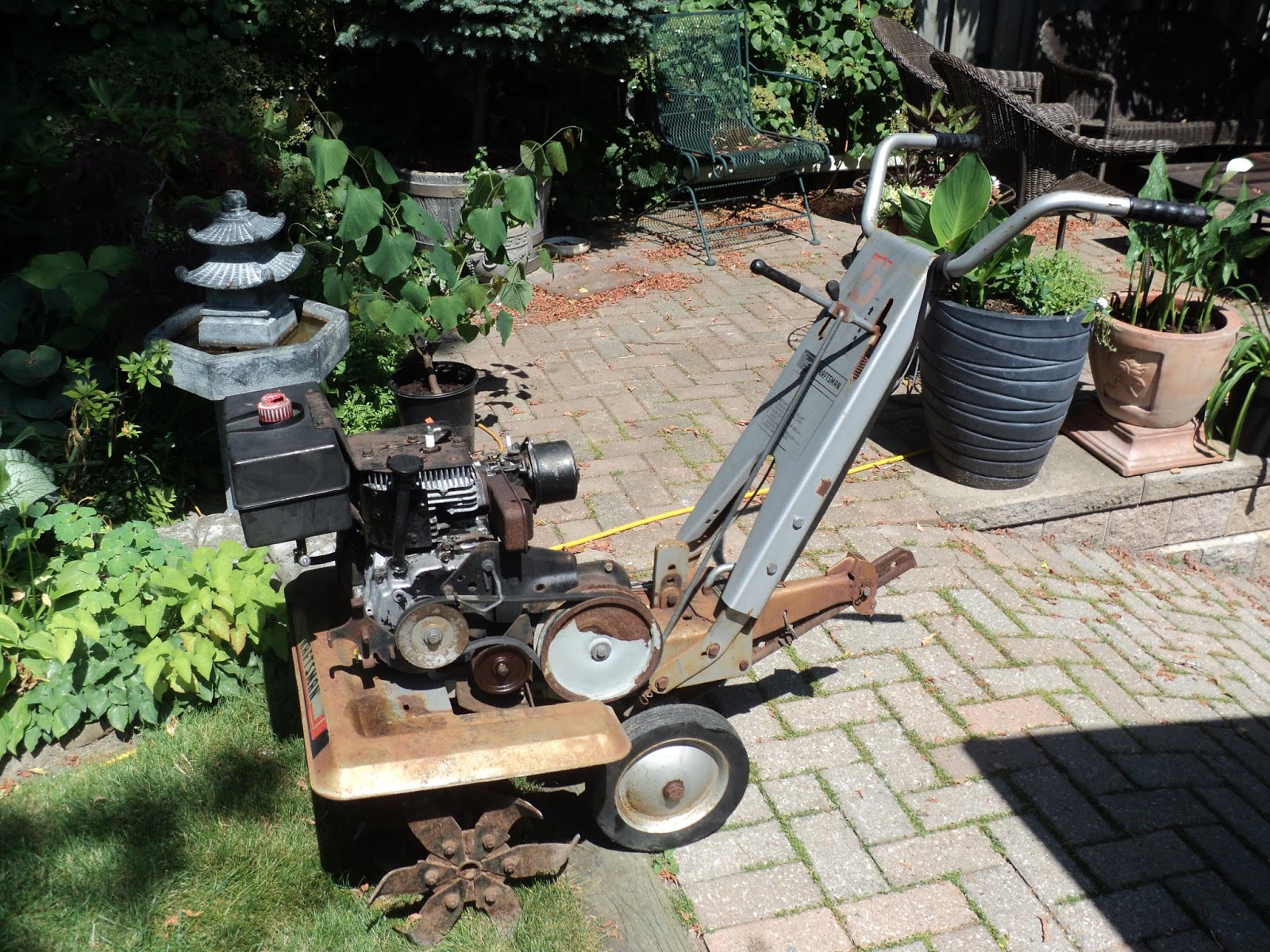 Rouge River Workshop: A Sears Craftsman 5 Roto-Tiller