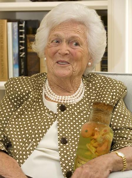 FROM THRILLER AUTHOR ANNE FRASIER: I'D KILL FOR A DEAD BODY