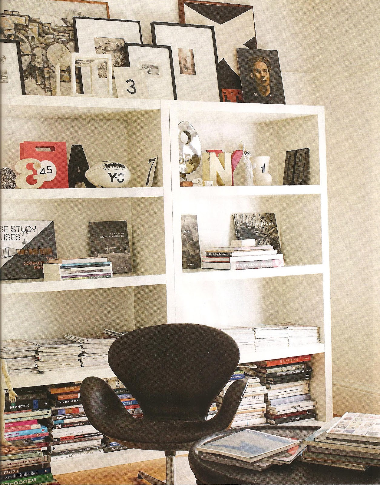 CRAVE by Style Studio C: style tip: shelf art