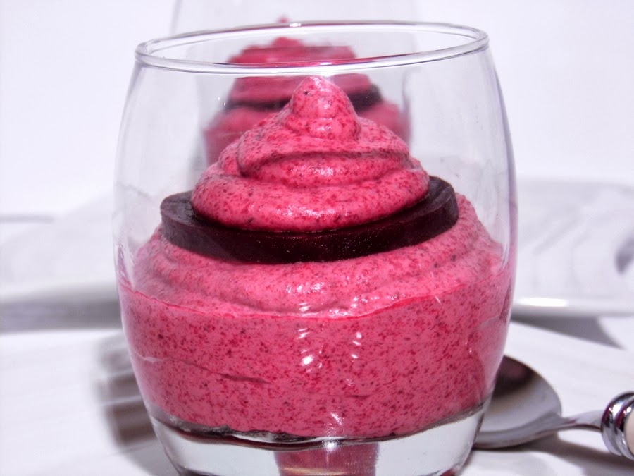 Aux délices de Géraldine: Mousse de betterave au mascarpone