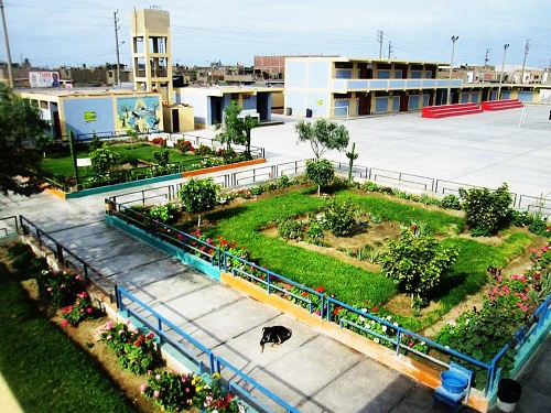 Colegio 88013 ELEAZAR GUZMAN BARRON - Chimbote en Chimbote