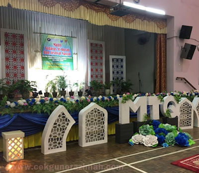 Gambar hiasan pentas MTQ ~ Cikgu Norazimah