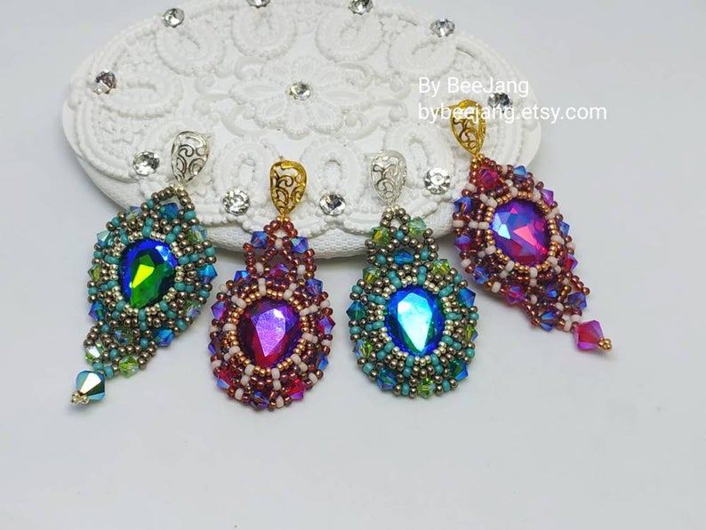 Lovely Beaded Jewelry Tutorials by ByBeeJang / The Beading Gem